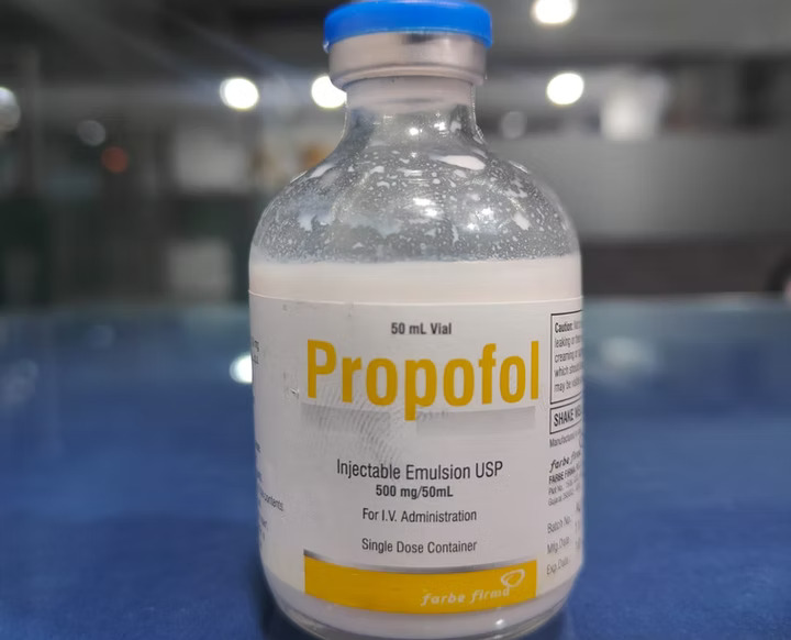 Propofol Injectable Emulsion - Farbe Firma